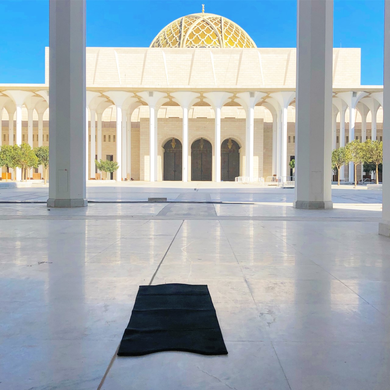 Sajada-Souleyman, LE spécialiste du tapis de prière confortable et uni ...